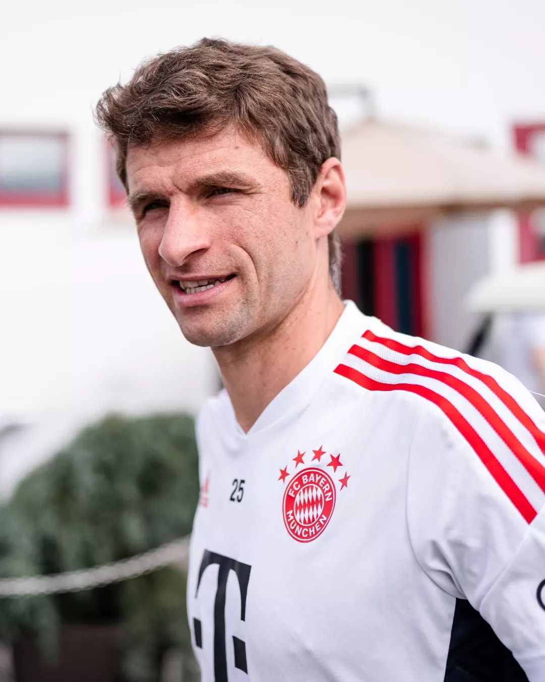 Raumdeuter: Soccer Position Explained - Soccer Ball World
